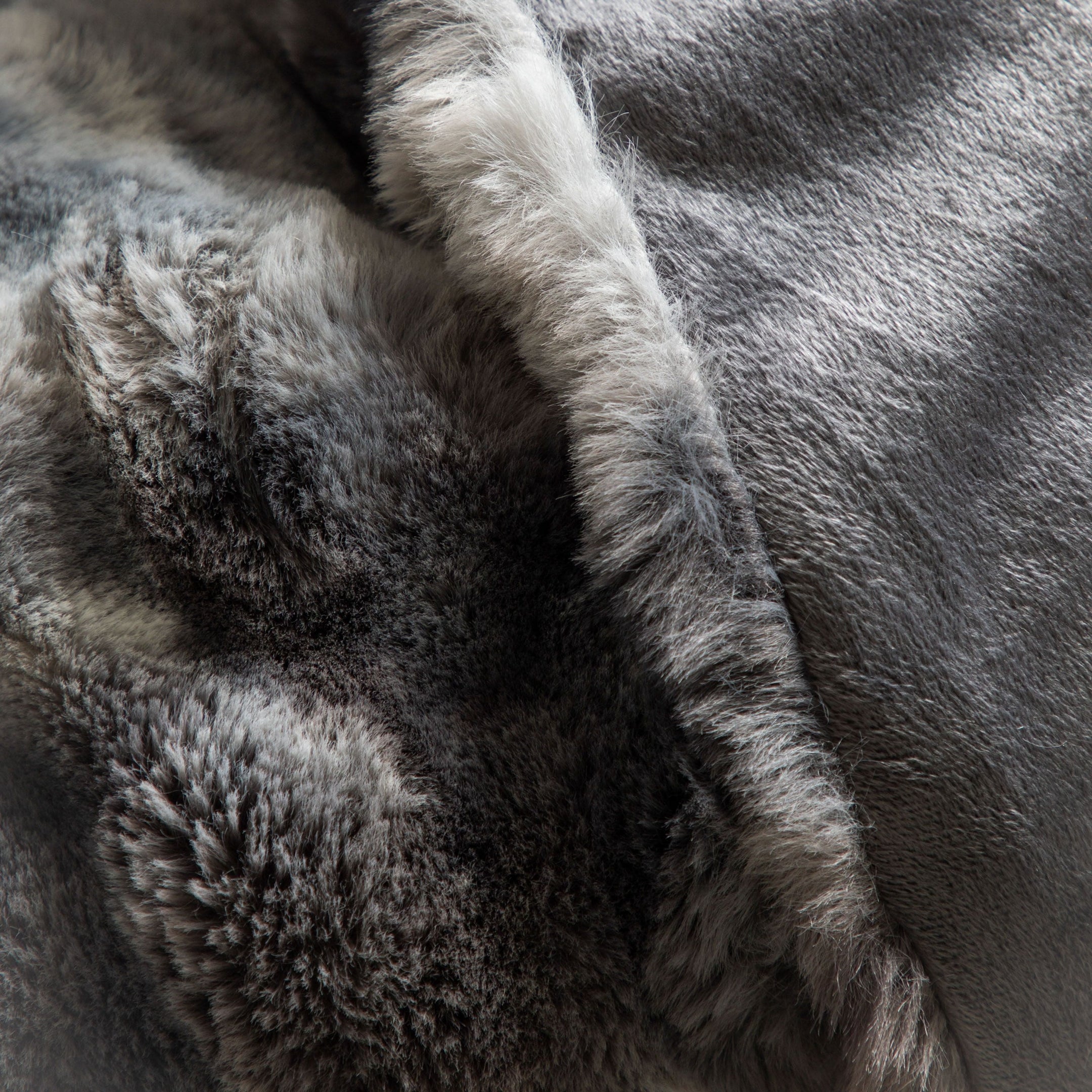 Marshmallow Marble Rabbit Fur Throw – House of Isabella UK