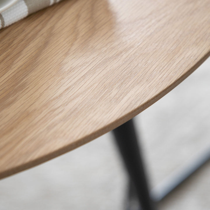 Askett Round Dining Table Oak 900x900x750mm – House of Isabella UK