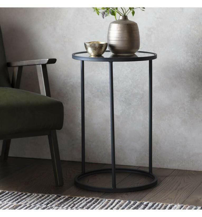 Clapper Side Table– House of Isabella UK